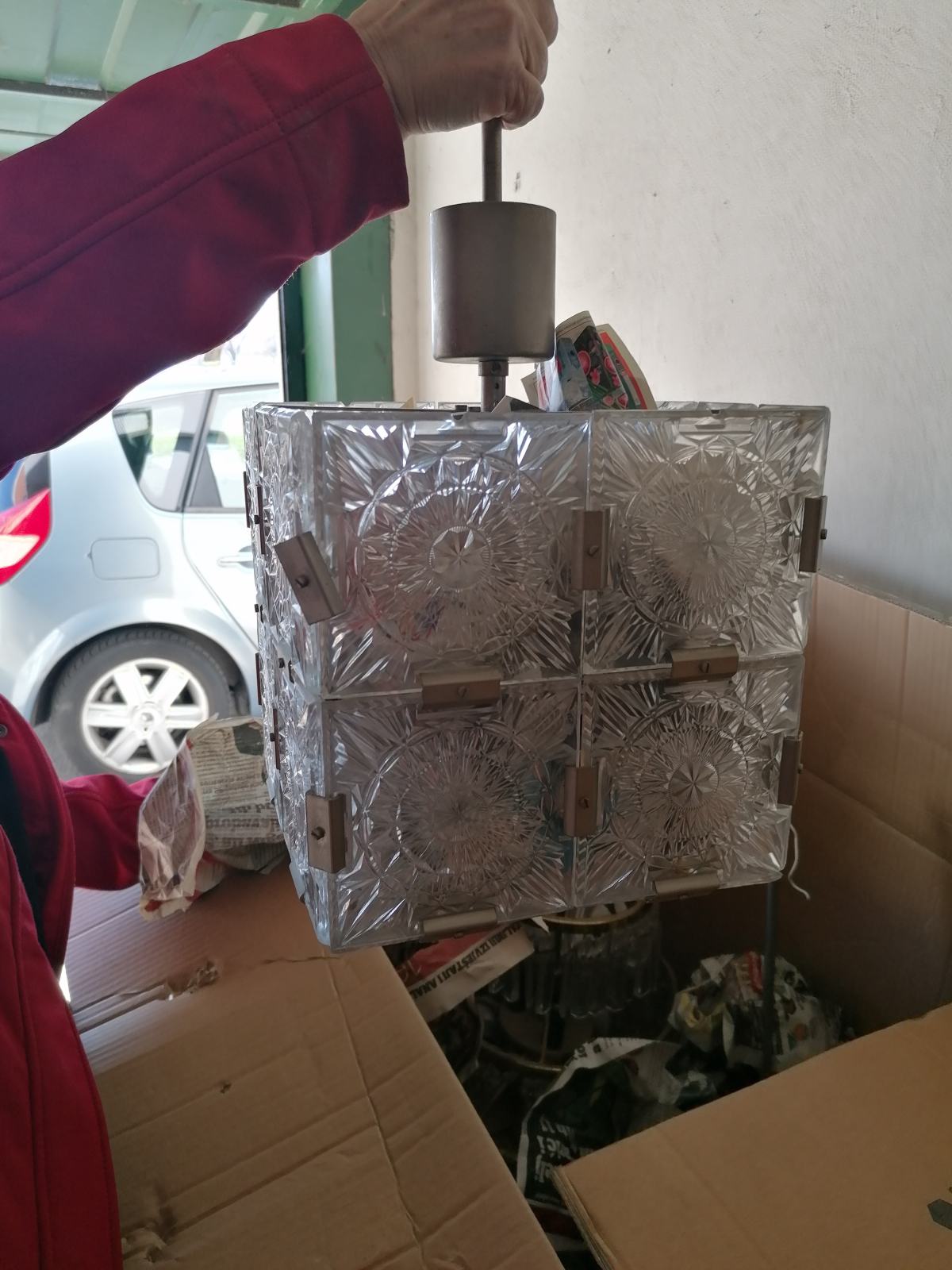 Stropna rasvjeta (različite vrste)