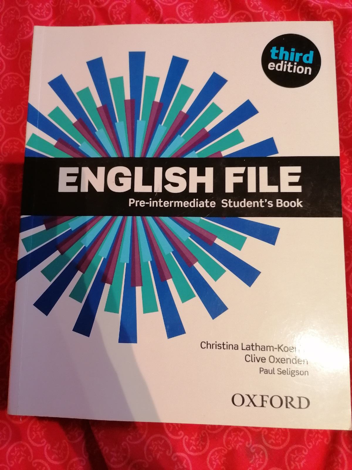 English file - Pre-intermediate Students book