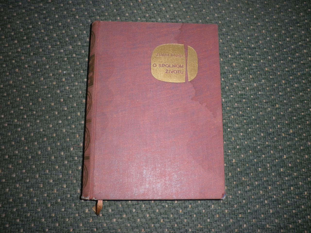 O SPOLNOM ŽIVOTU - Davor Rogić