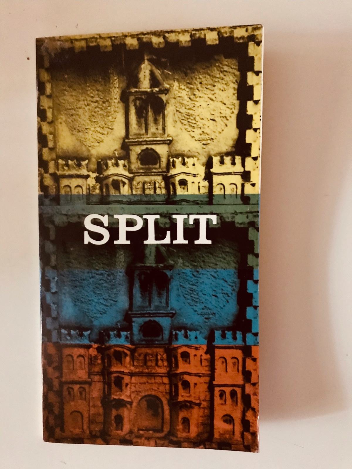 Tomislav Marasović : Split - spomenici historijskog centra )1967.)