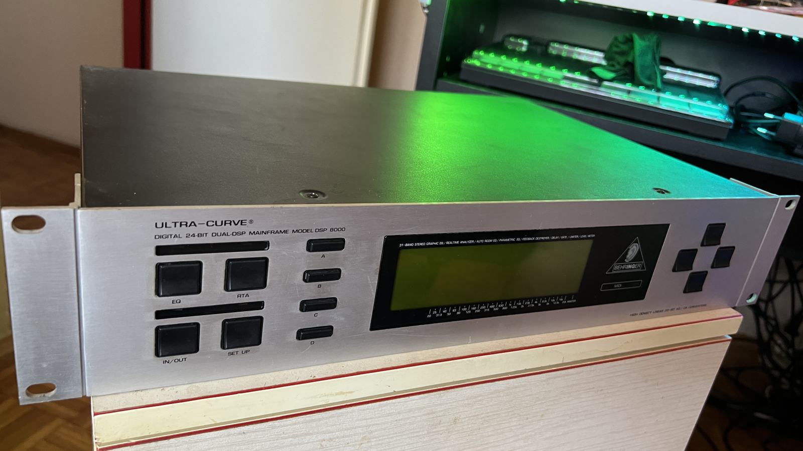 Behringer Ultra-Curve DSP8000