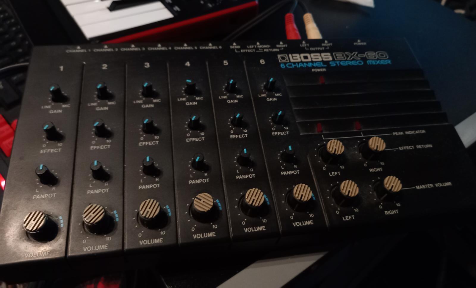 Boss BX 60 6 Channel Stereo Mixer