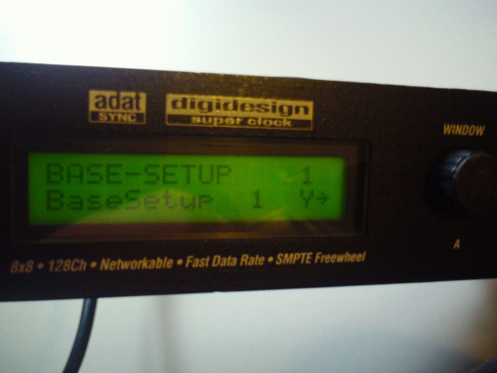 MOTU midi timepiece MTP Av