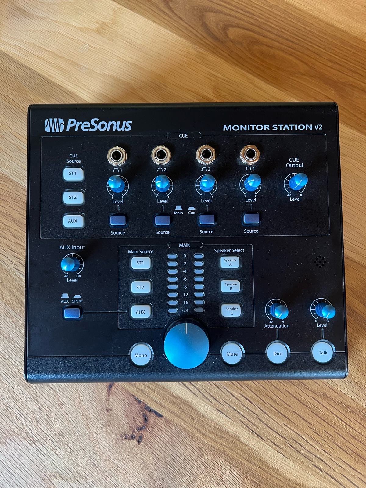 PreSonus Monitor Station V2