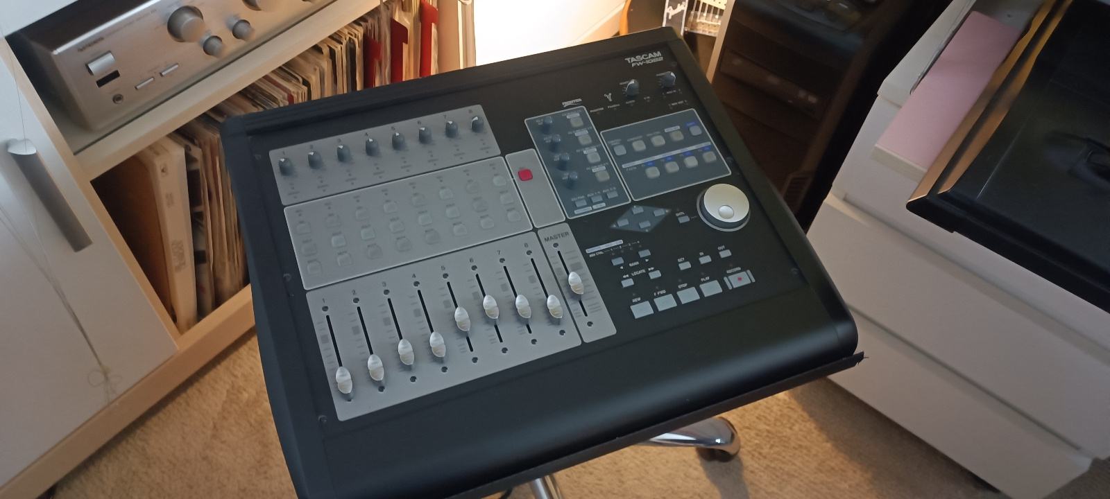 Tascam fw-1082 interface kontroler