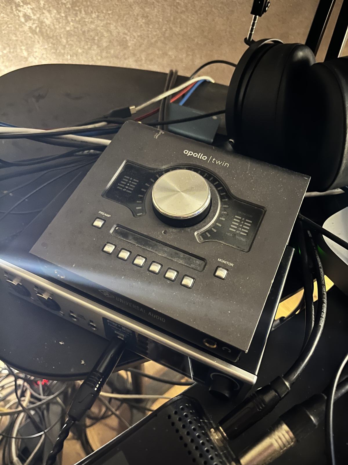 UAD Apollo Twin MK2 Duo (+ TB na USB-C adapter i kabel + pluginovi)