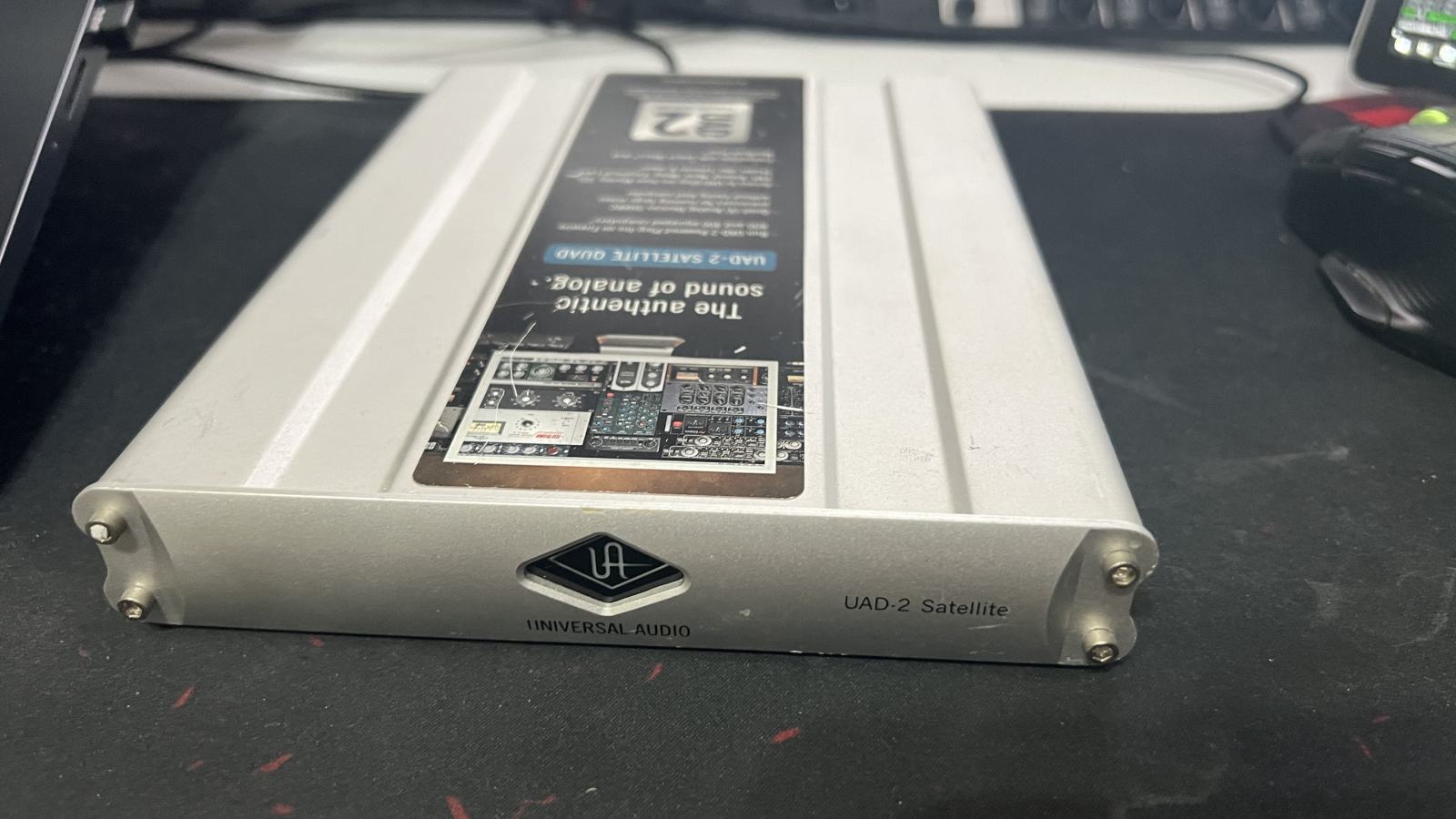 Universal Audio UAD-2 Satellite QUAD Firewire