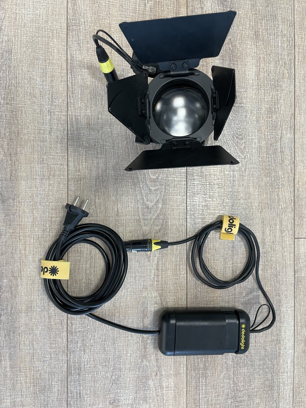 Dedolight DLH4 - halogena lampa