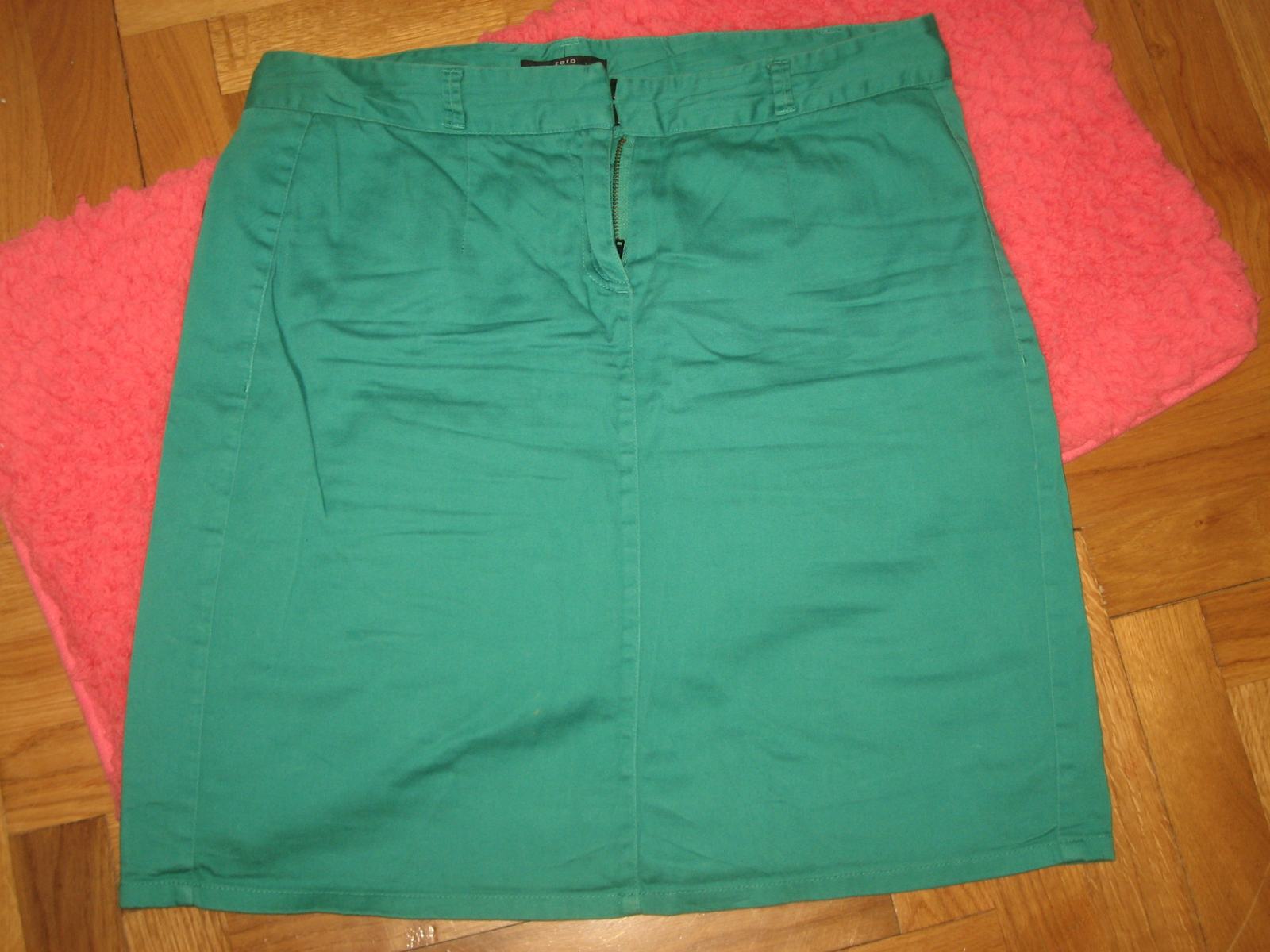 ZERO ZELENA SUKNJA VEL. 38