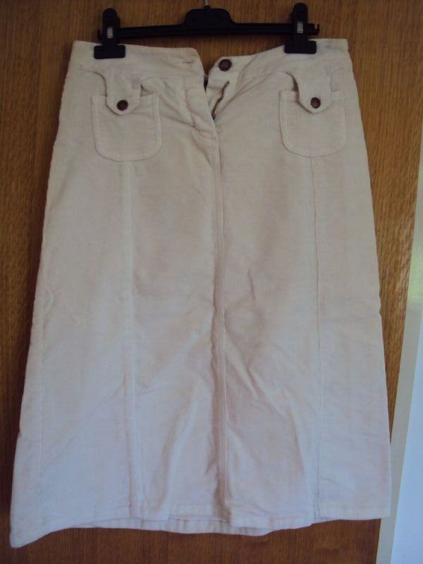 Ženska odjeća, suknje, tunike, hlače