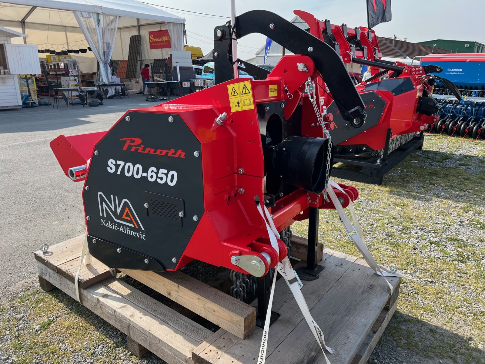 AHWI - Prinoth S700-650 freza za panjeve