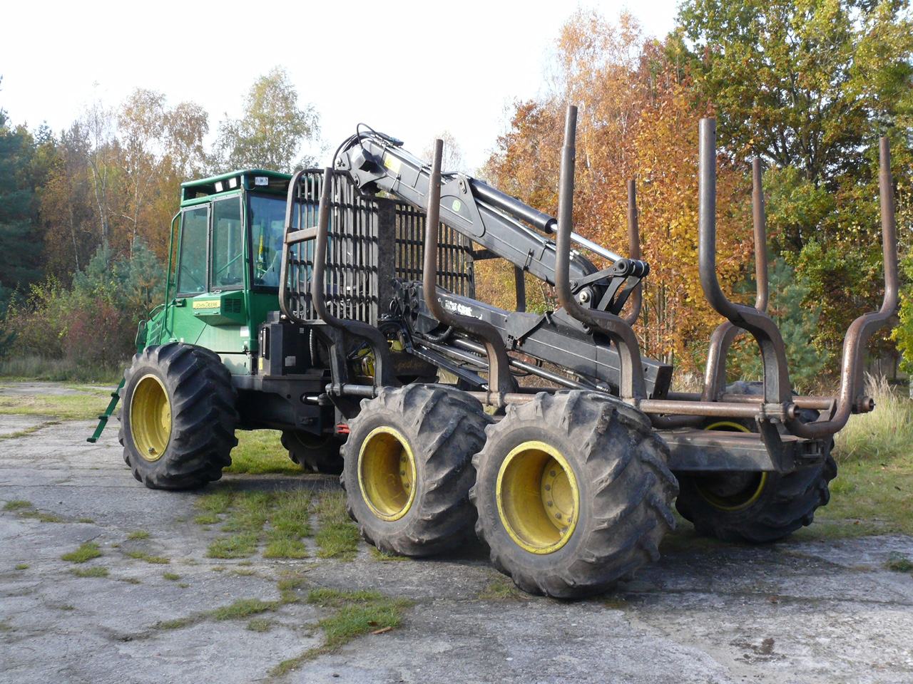Timberjack John Deere 1110 D ekipaža forwarder
