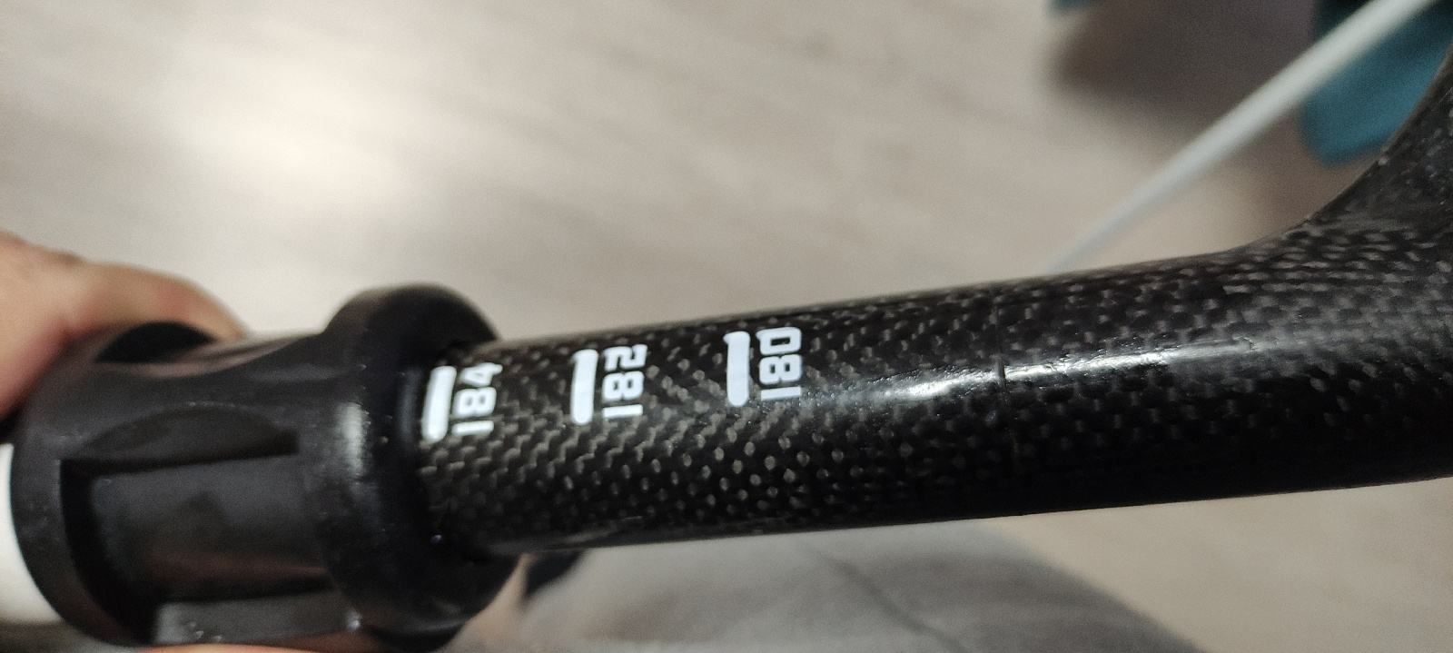 Aeron full carbon boom 180-230cm