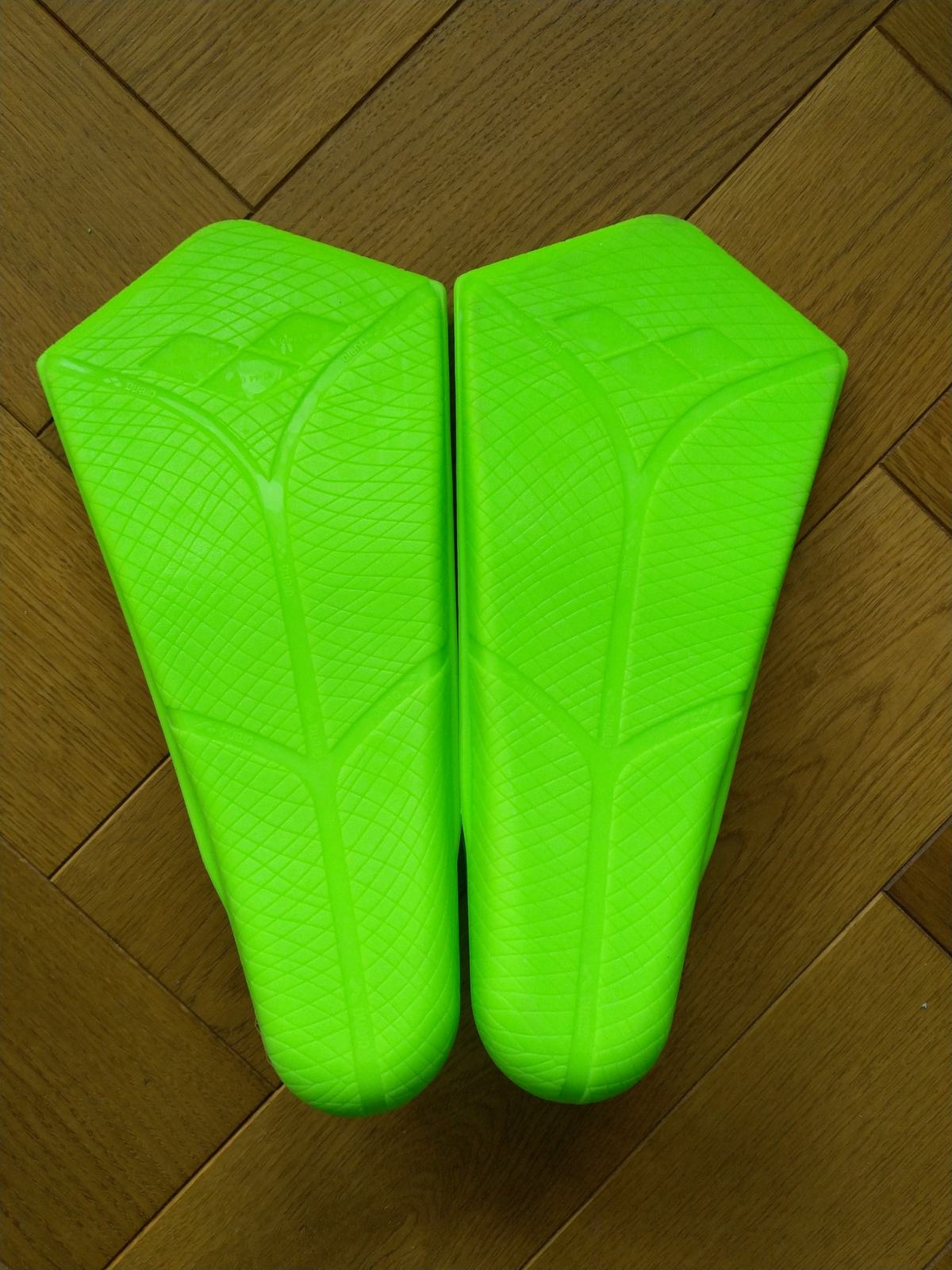 P: nove, nekorištene kratke peraje Arena Powerfin Training Fins 43-44