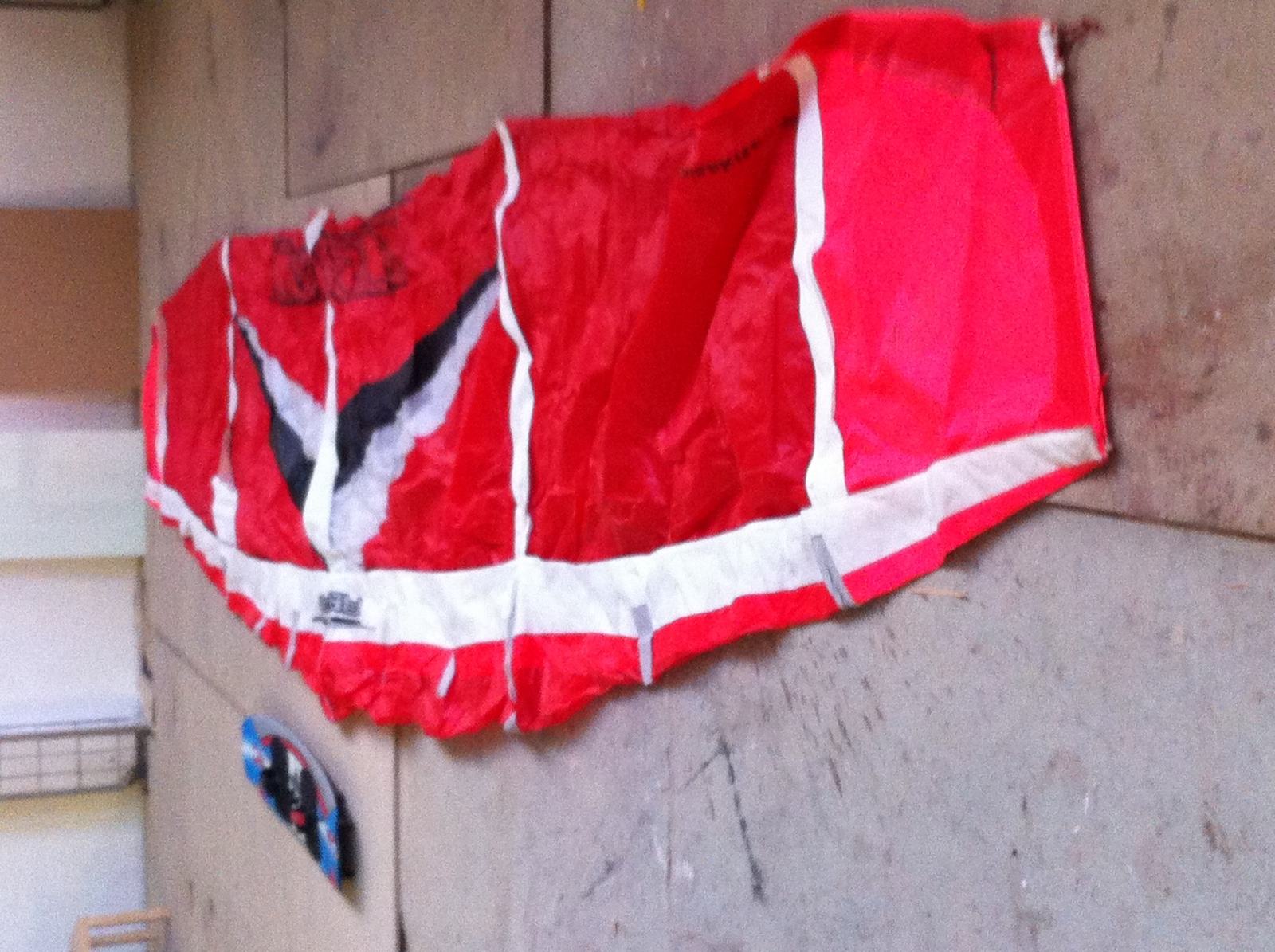 Prodajem zmaj za kiteboarding!