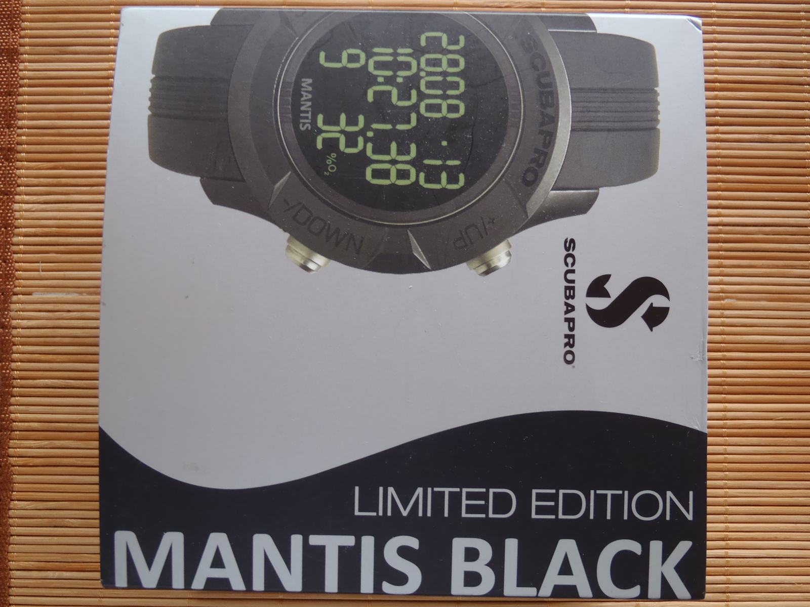 SCUBAPRO Mantis BLACK Tech Ronilački sat / kompjutor