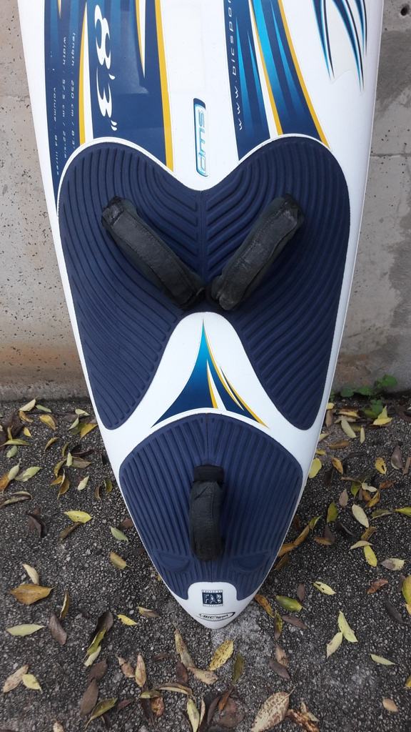 windsurf - wave daska BIC tribal