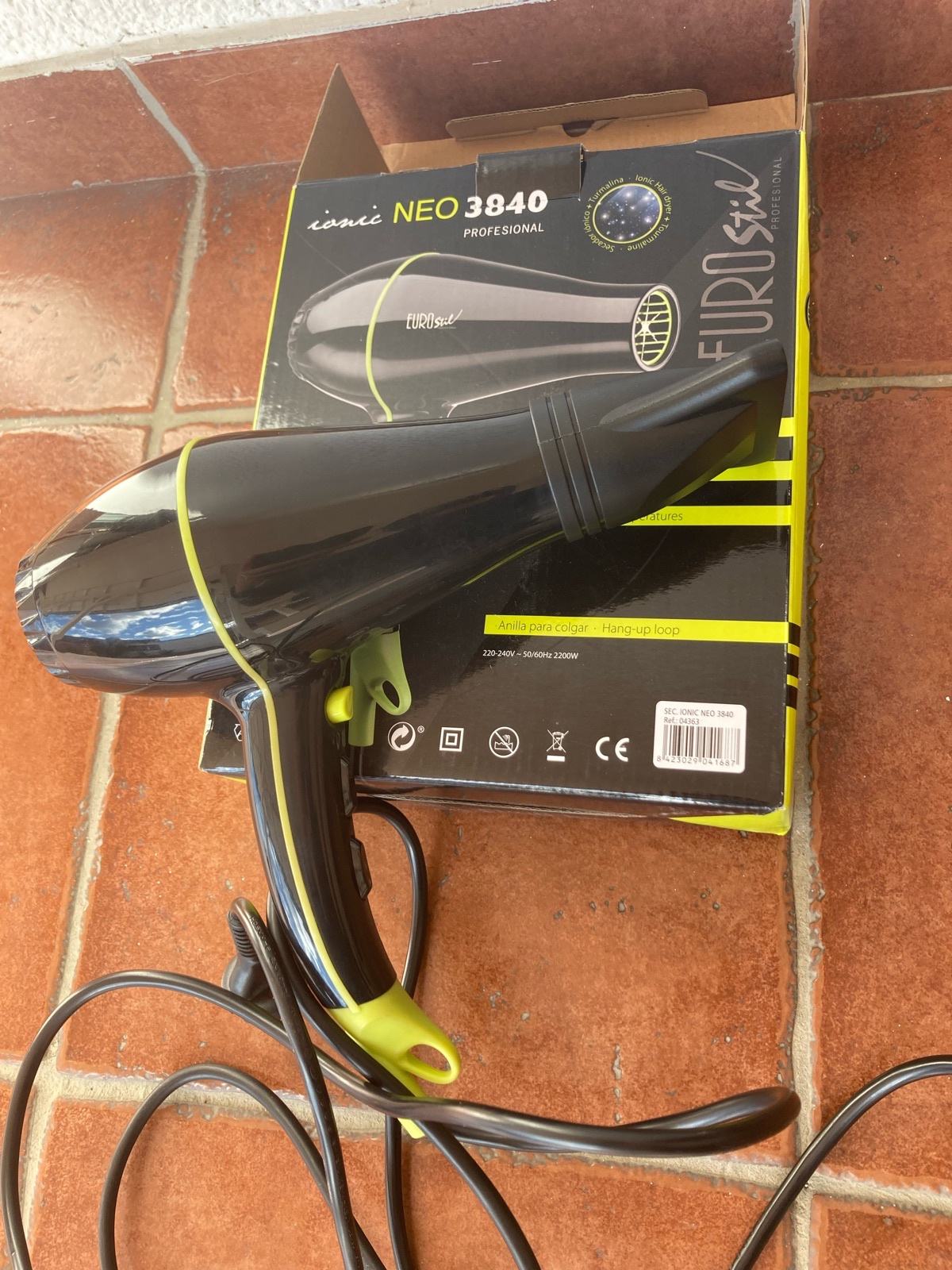 Fen za kosu, (2 kom) Euro stil professional,2200w