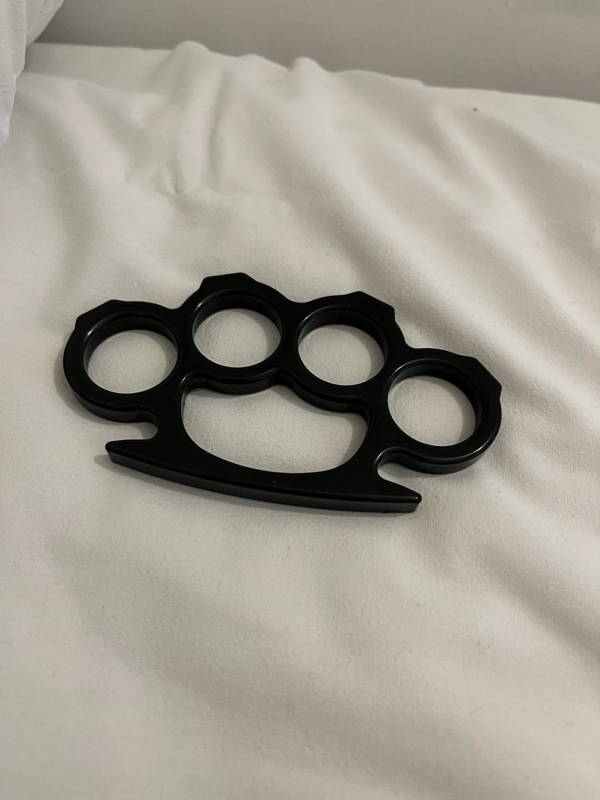 Metalni bokser za ruku