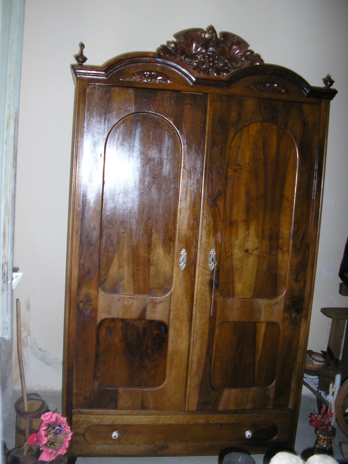 ANTIKVITET ORMAR STARINSKI