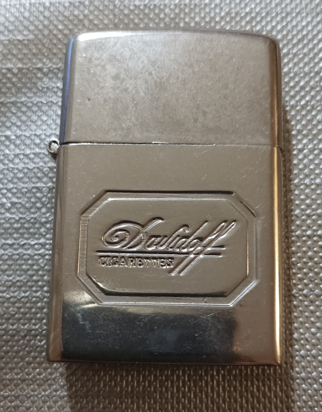 DAVIDOFF upaljač na plin