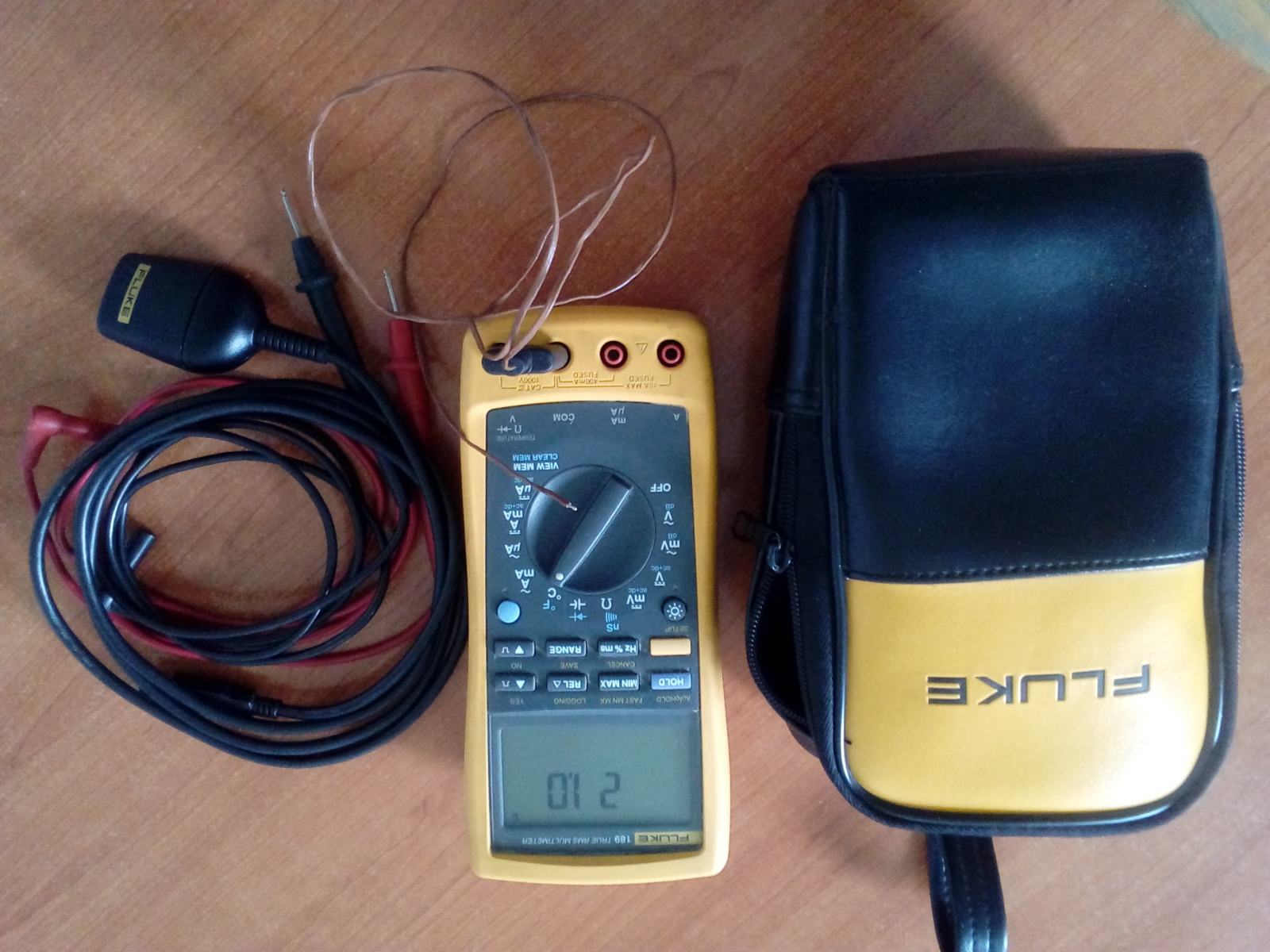 FLUKE 189 sa IR USB189