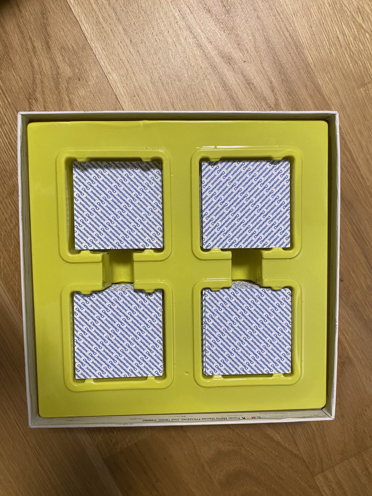 Frozen Memory i puzzle