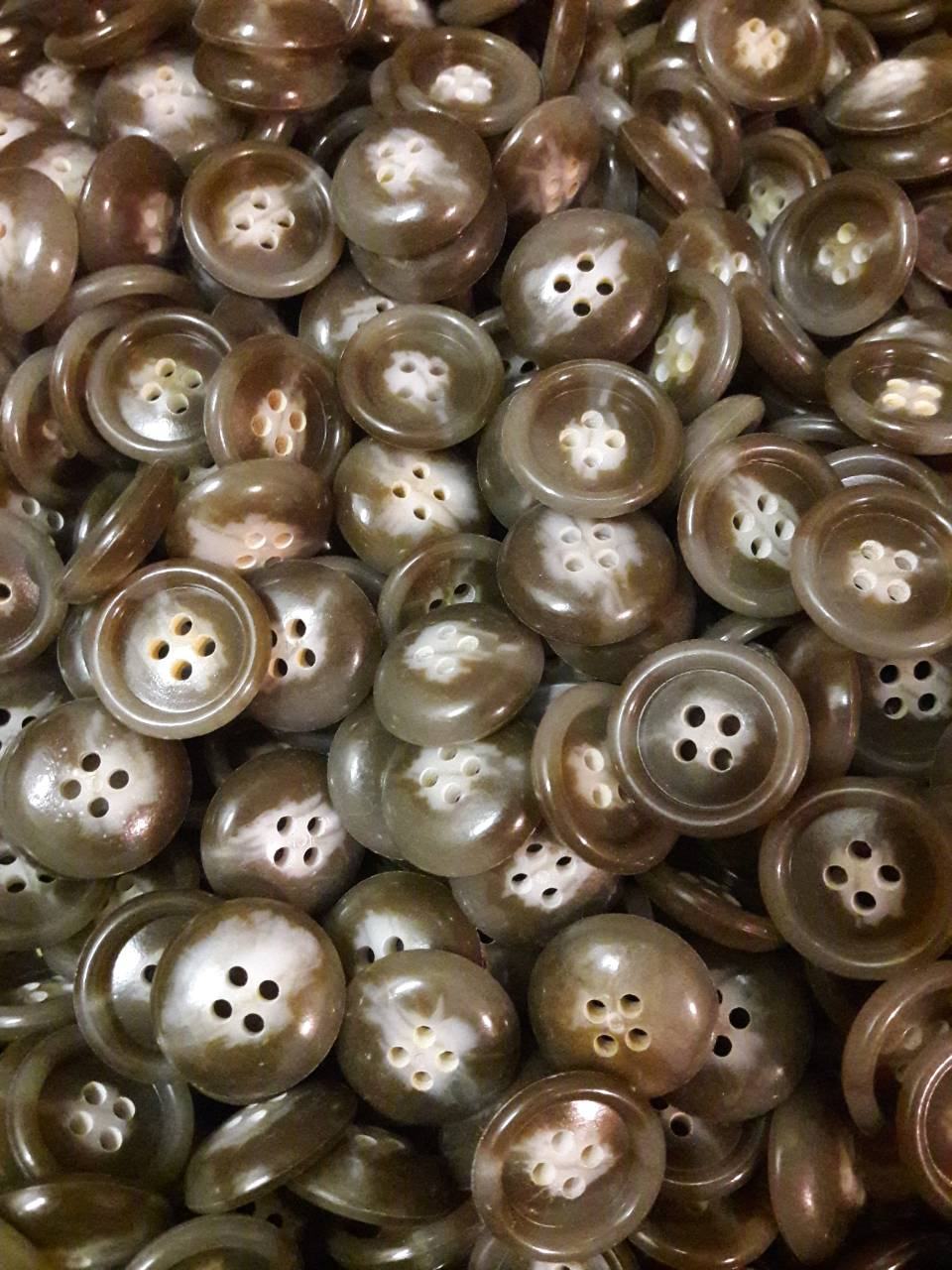 Gumbi, gumbići, dugmad - 1 kg = 10