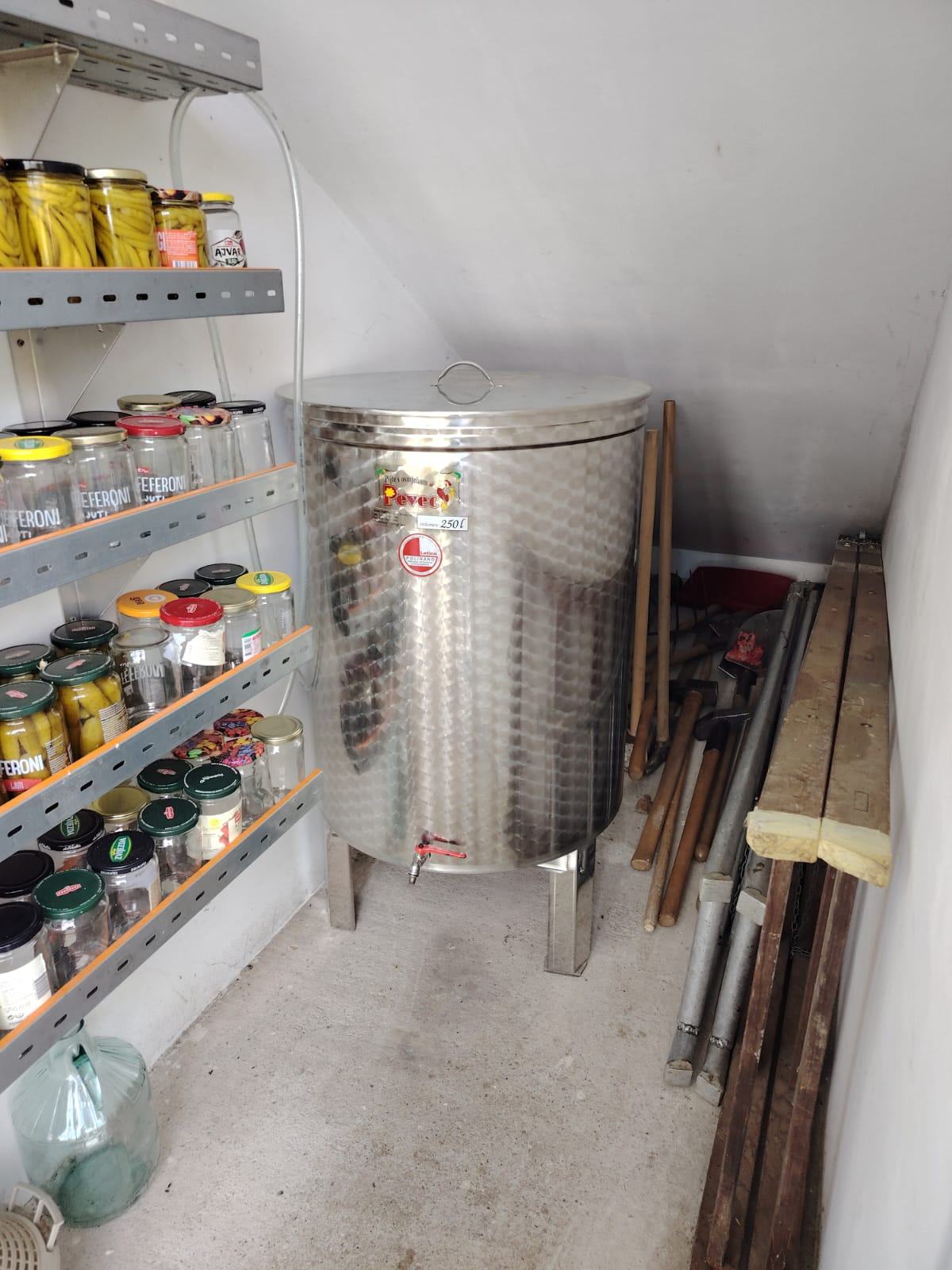 Inox bačva Letina 250L