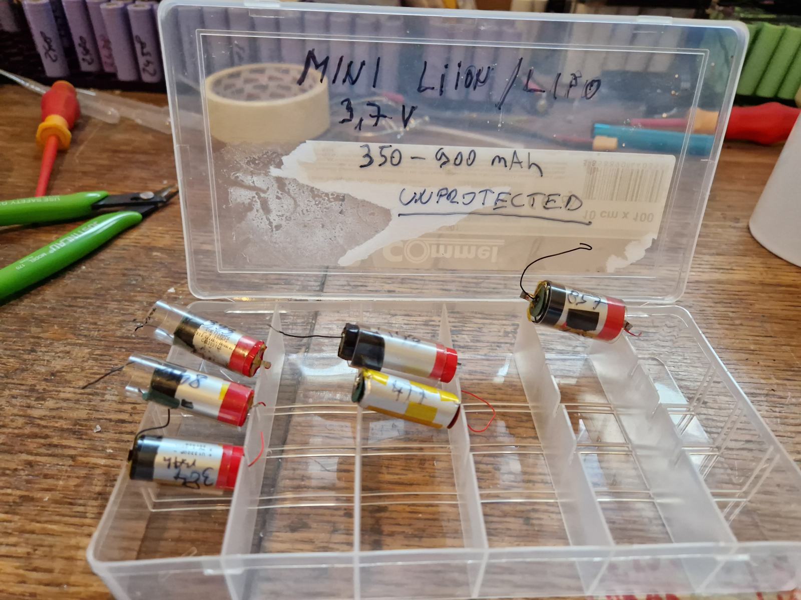 Li ion /Li po mini , 3.7V 350-1000mAh