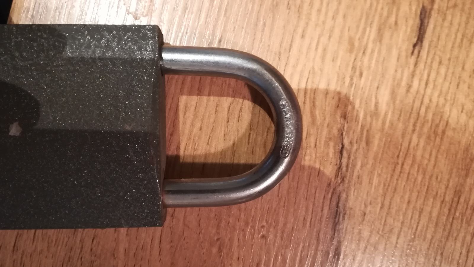 Lokoti iliti katanci...