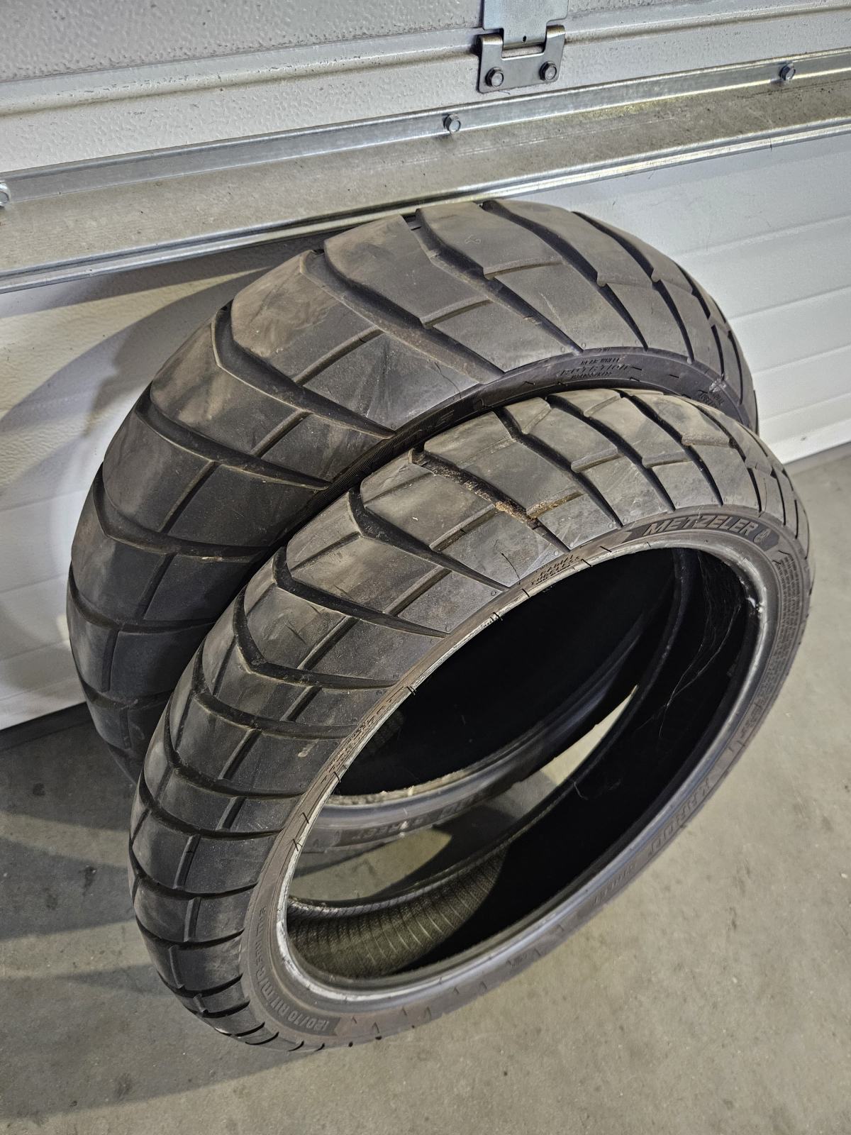 Metzeler karoo street