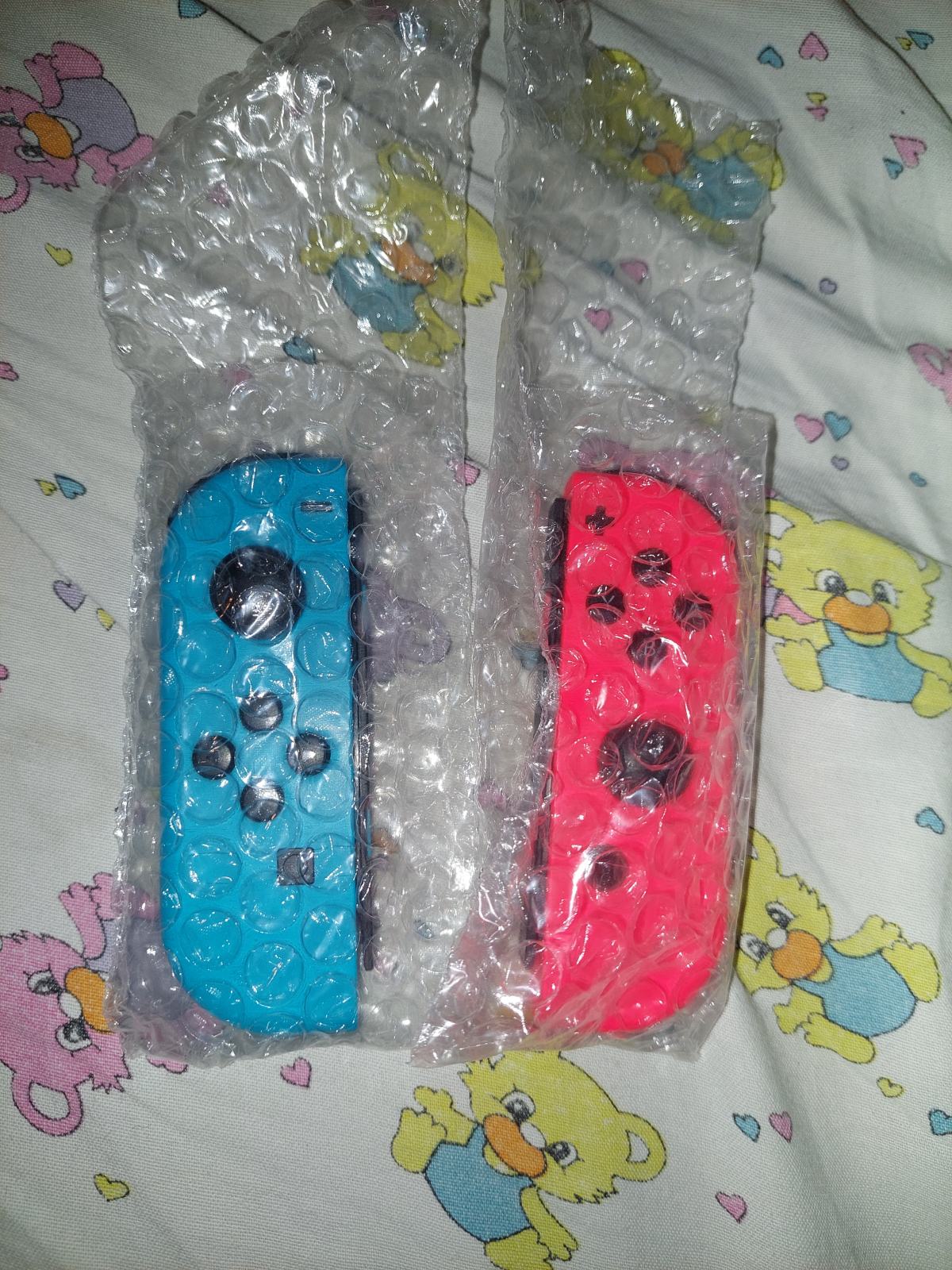 Nintendo switch joycons