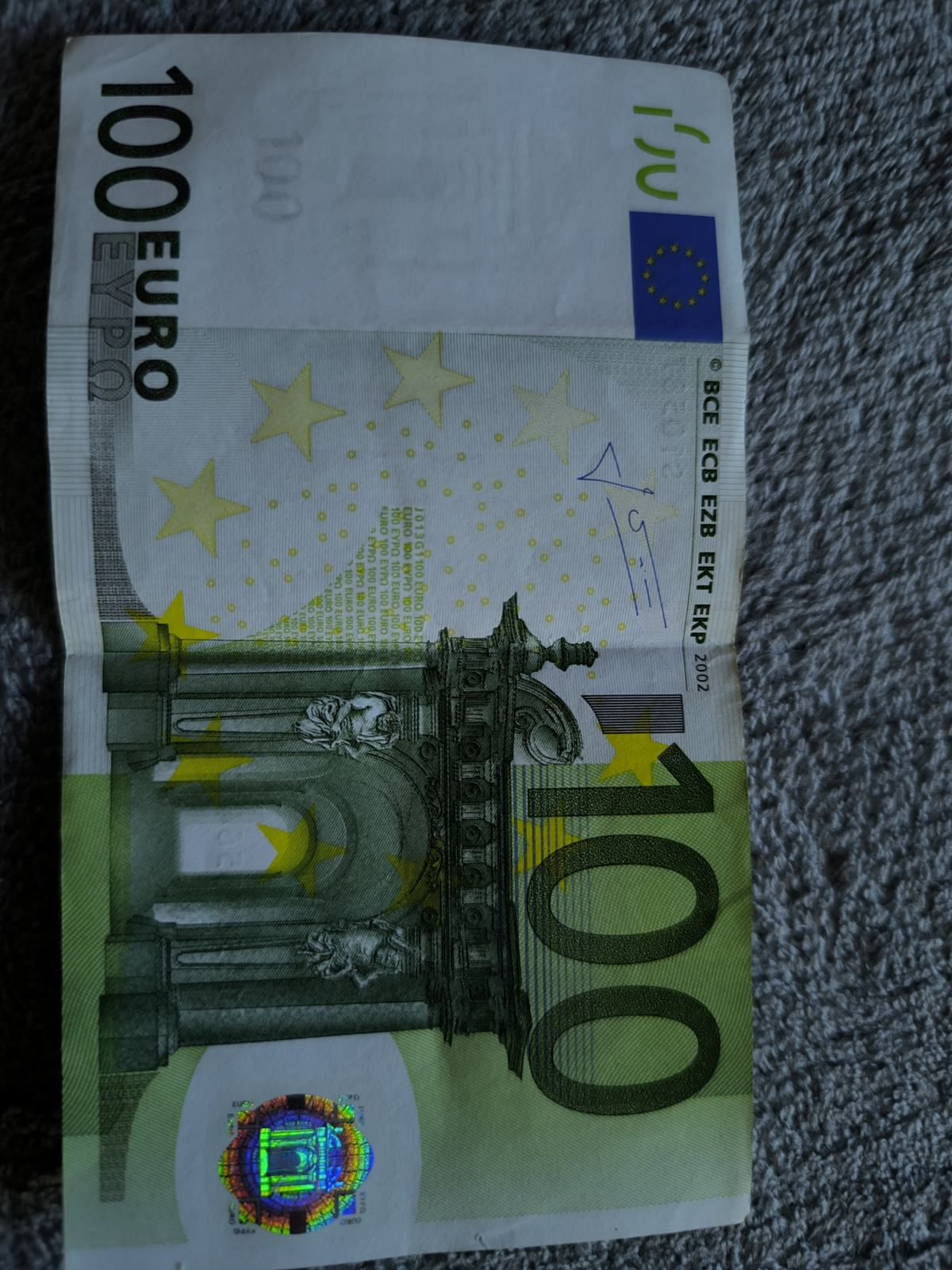 Novcanica od 100 eura iz 2002. g
