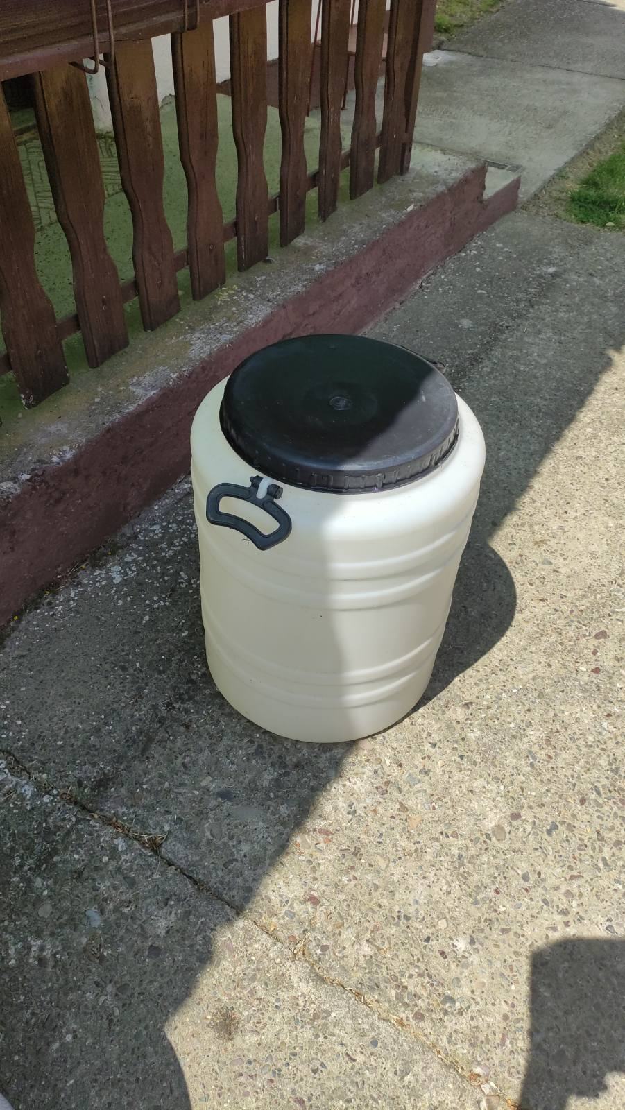 Plastično bure 60 lit