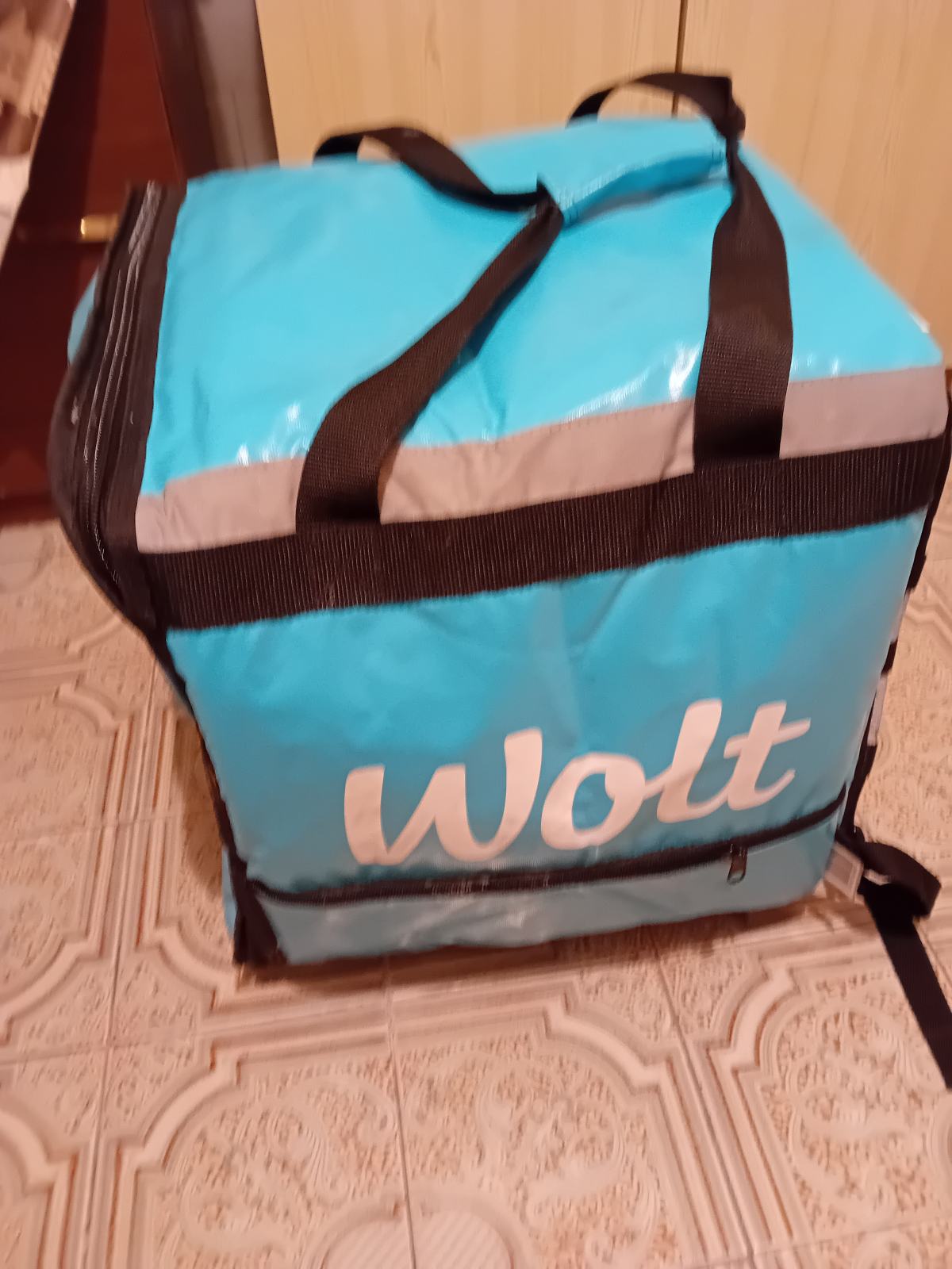 Prodaje se wolt torba