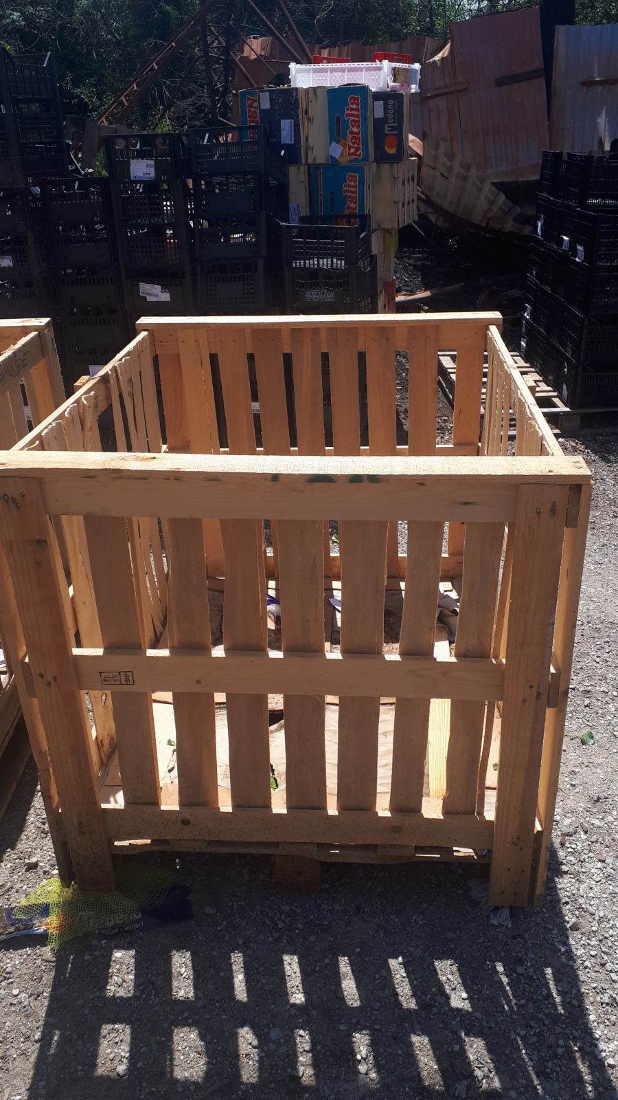 Prodajem box palete 120x100