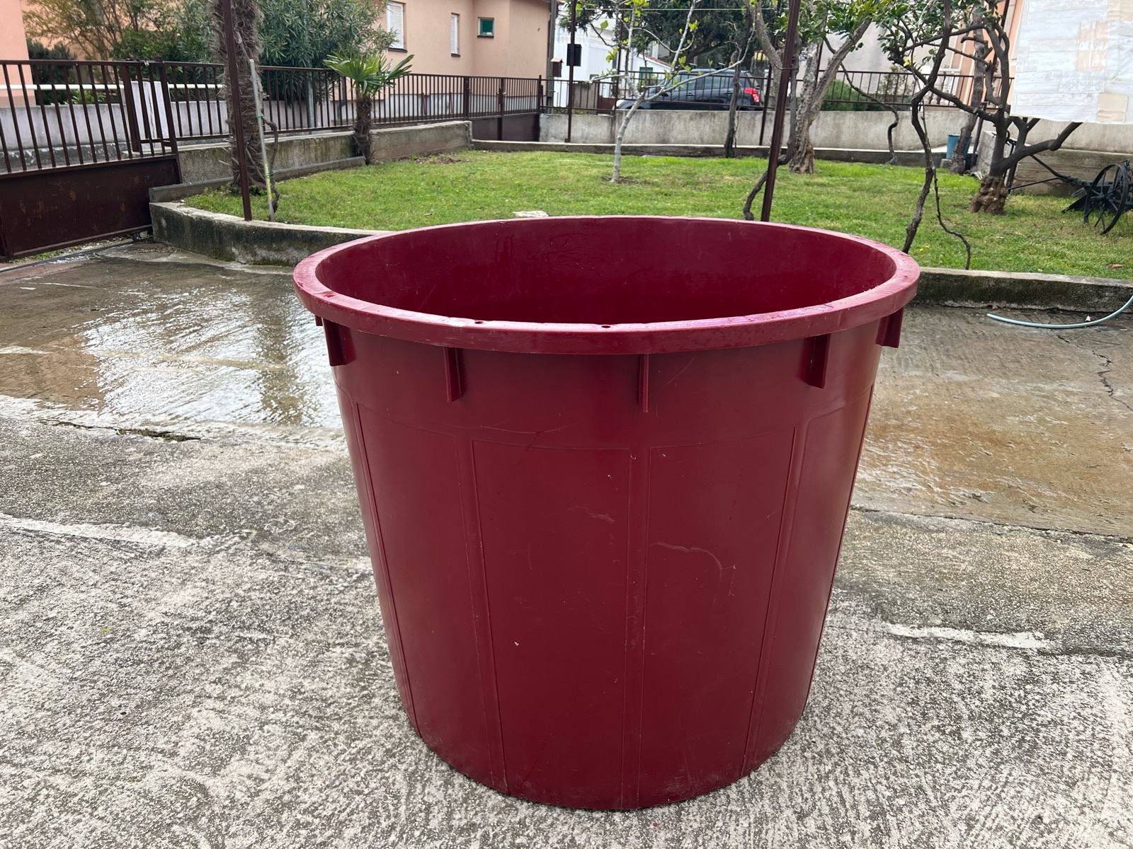 PVC kaca za vino, 500 litara, kao novo, malo korištene…..