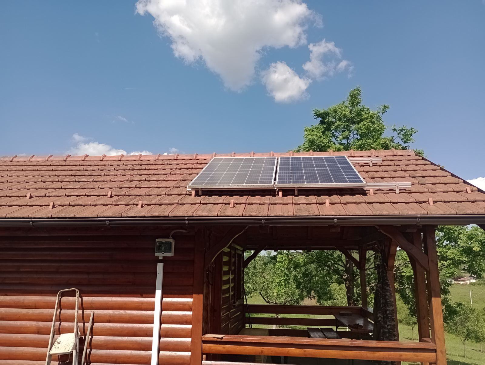 Solarni sustav za vikendicu