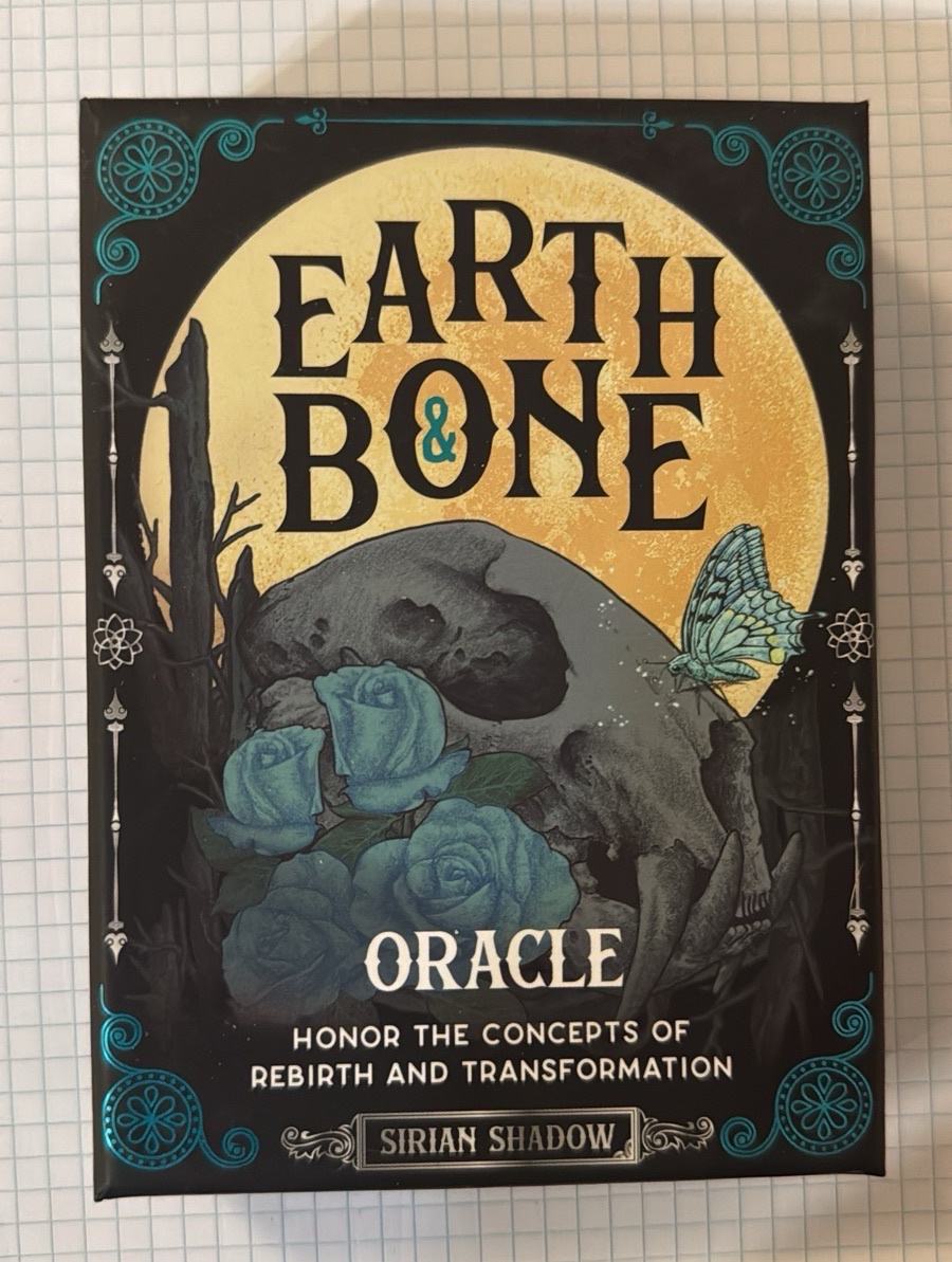 Tarot: Earth & Bone Oracle