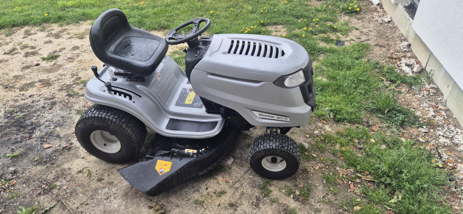Traktorska kosilica MTD Silvertrac 107T / 175
