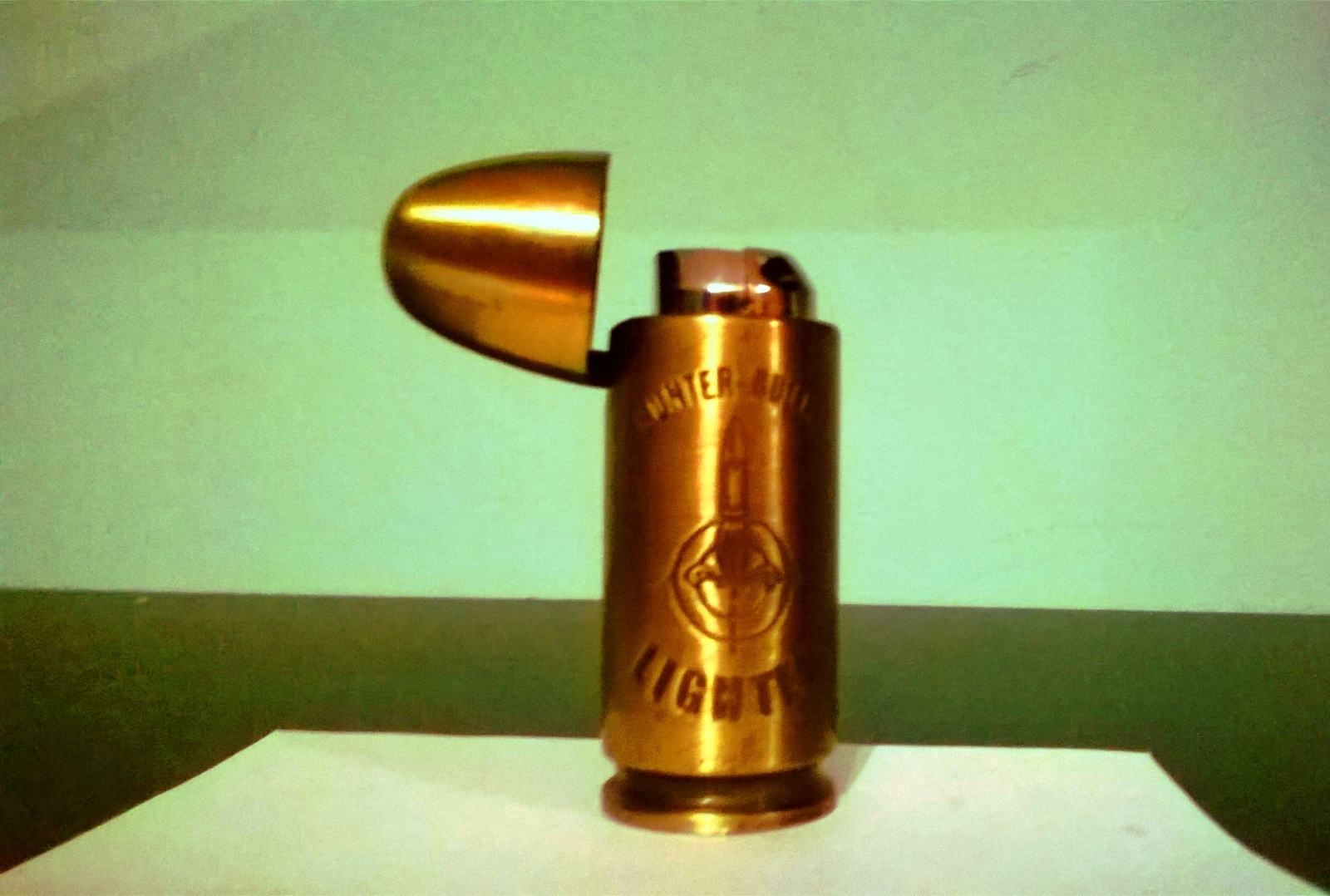 UPALJAČ HUNTER BULLET LIGHTER