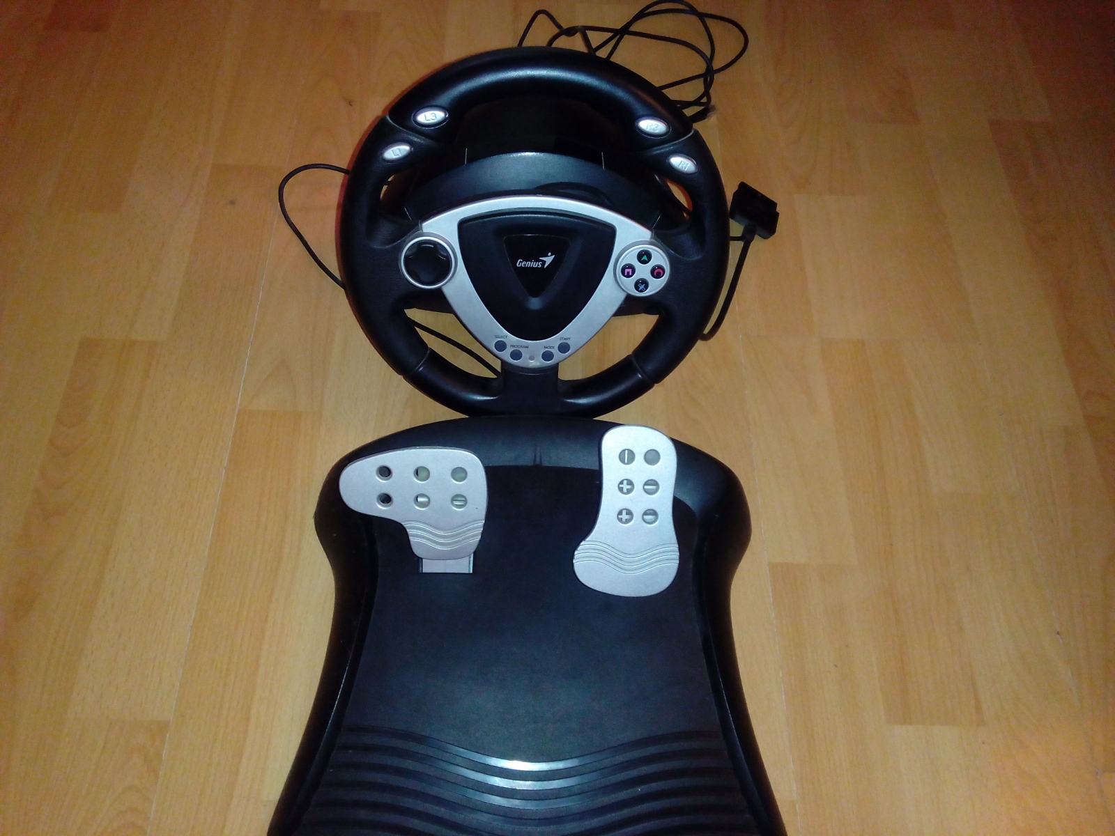 volan Genius, za pc i ps2