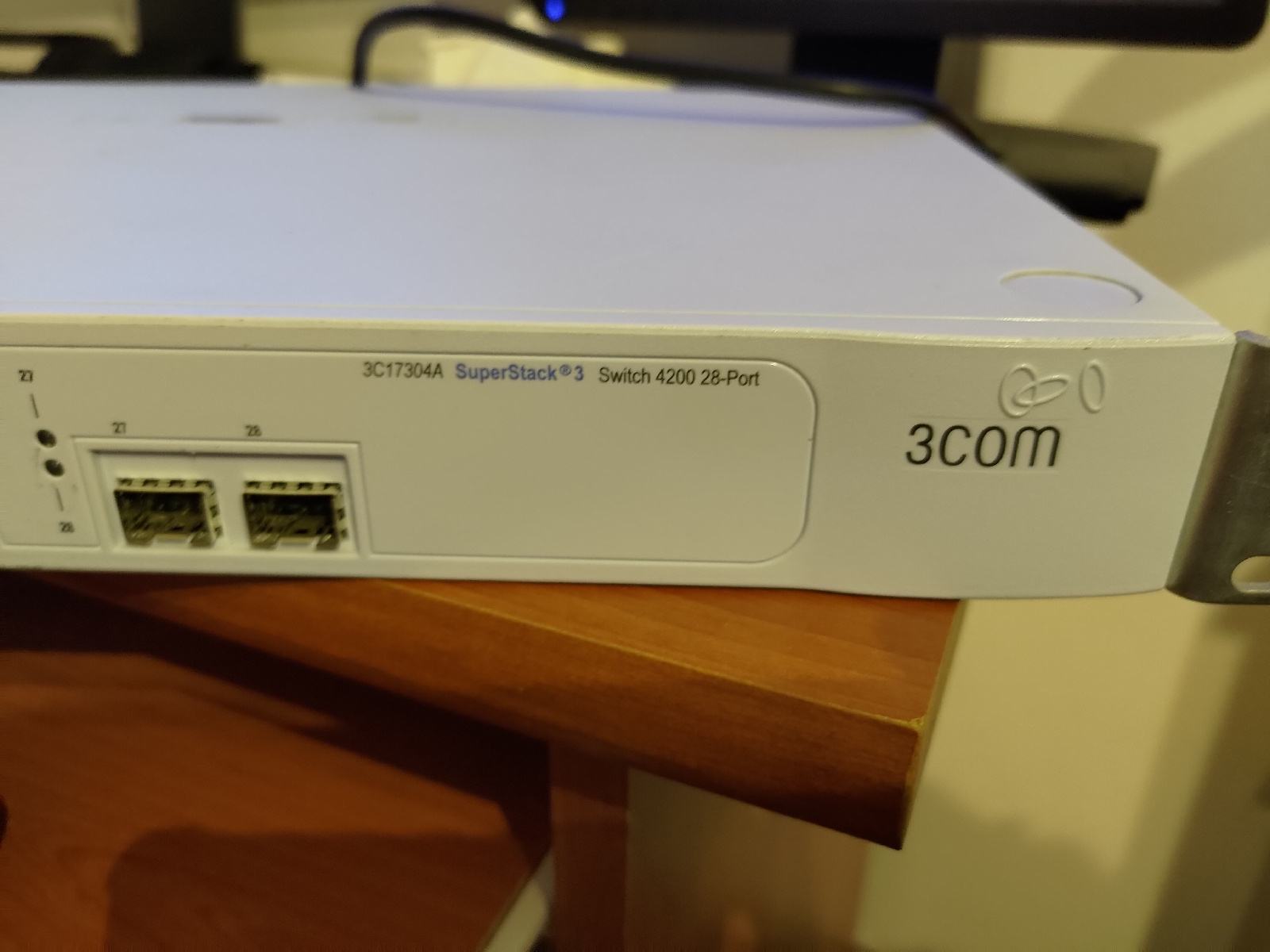 3com Switch 3C17304A 28-port