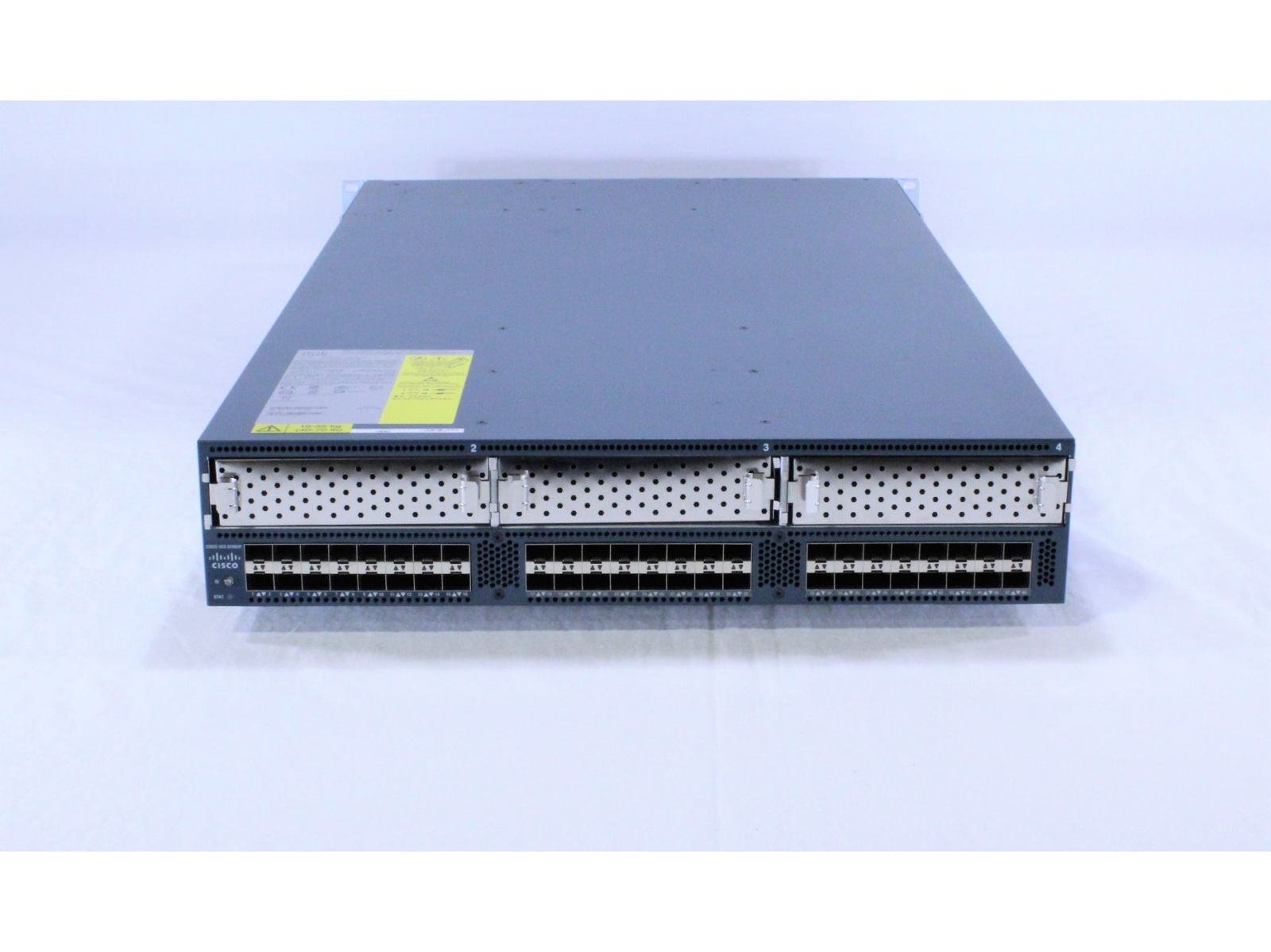 Cisco USC 6296UP - 96*10Gbps ethernet ili FC 10Gbps switch