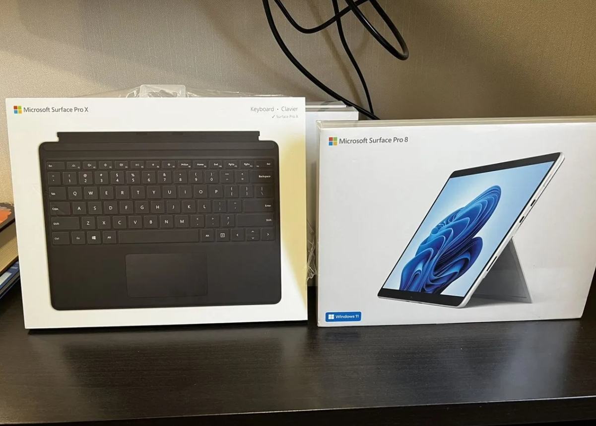 MICROSOFT Surface Pro 8, Convertible mit 13 Zoll Display