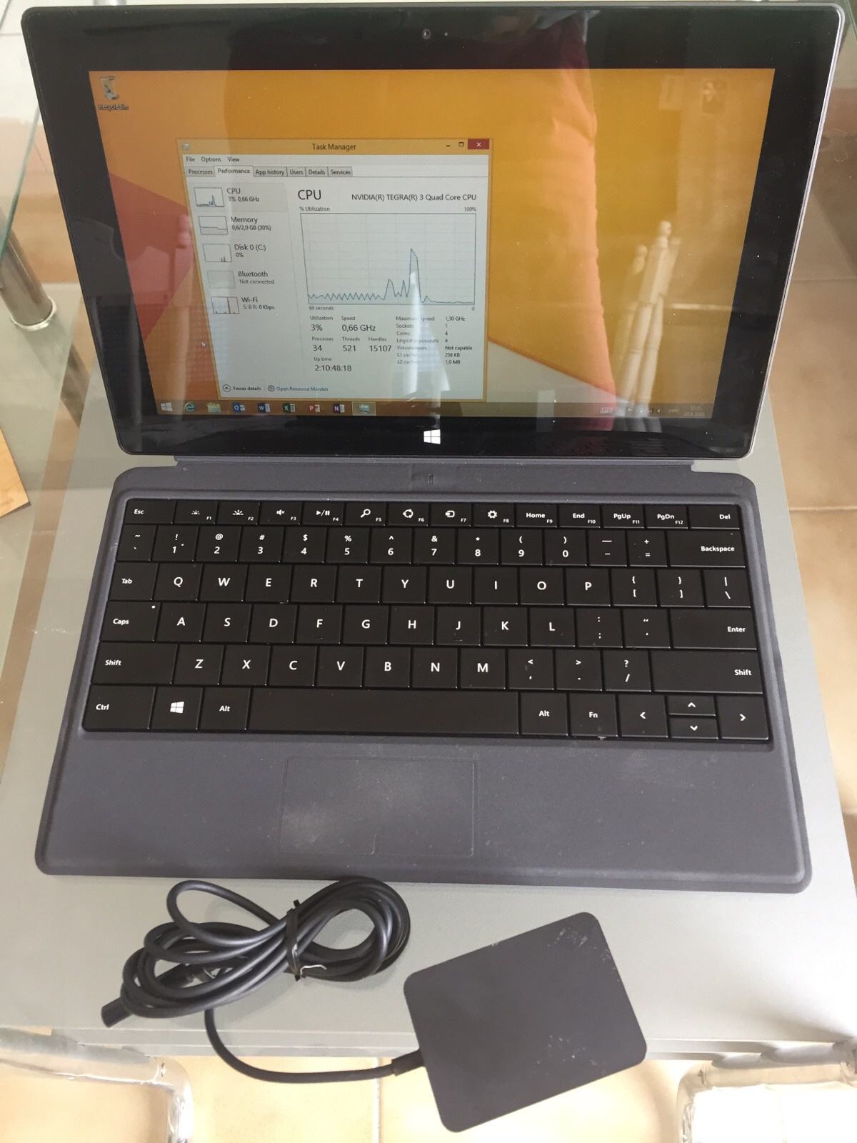 Microsoft Surface RT, 64gb SSD, 2gb RAM,