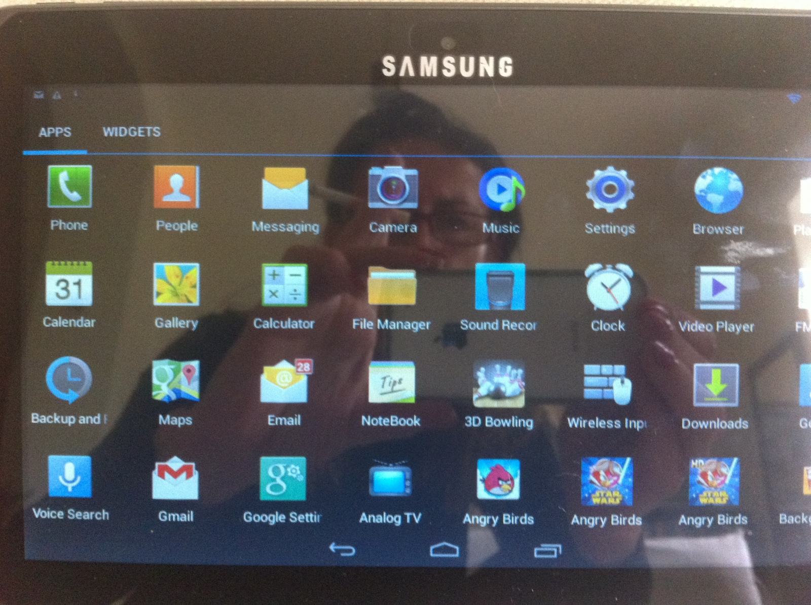 Novi Samsung Galaxy Tab 3G