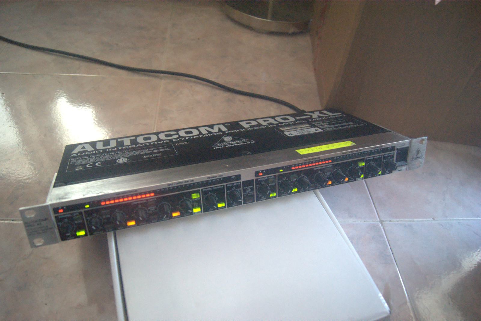 Behringer Autocom Pro-XL MDX1600 2-Channel Dynamics Processor