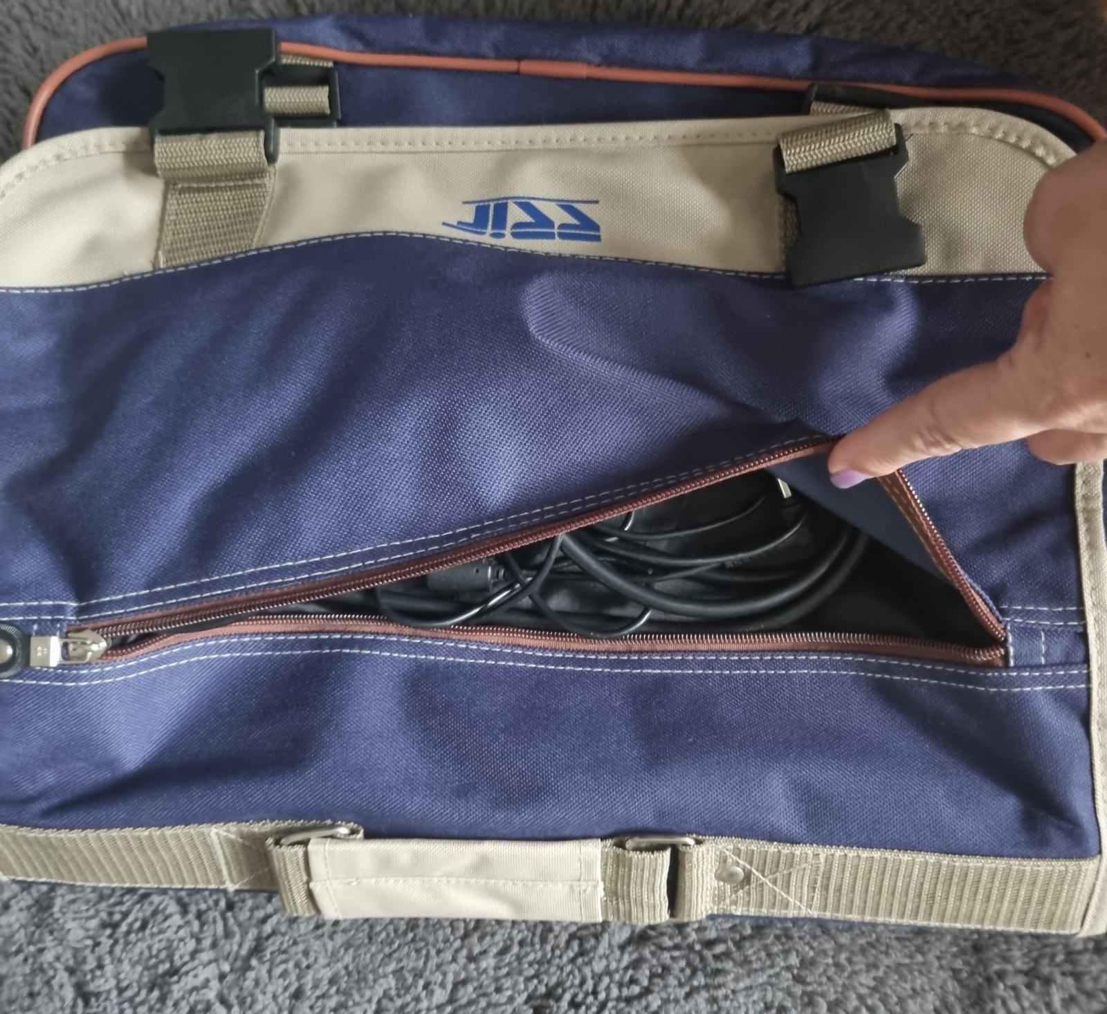 Laptop MSI VR10X Dual core AMD TURION,2GB